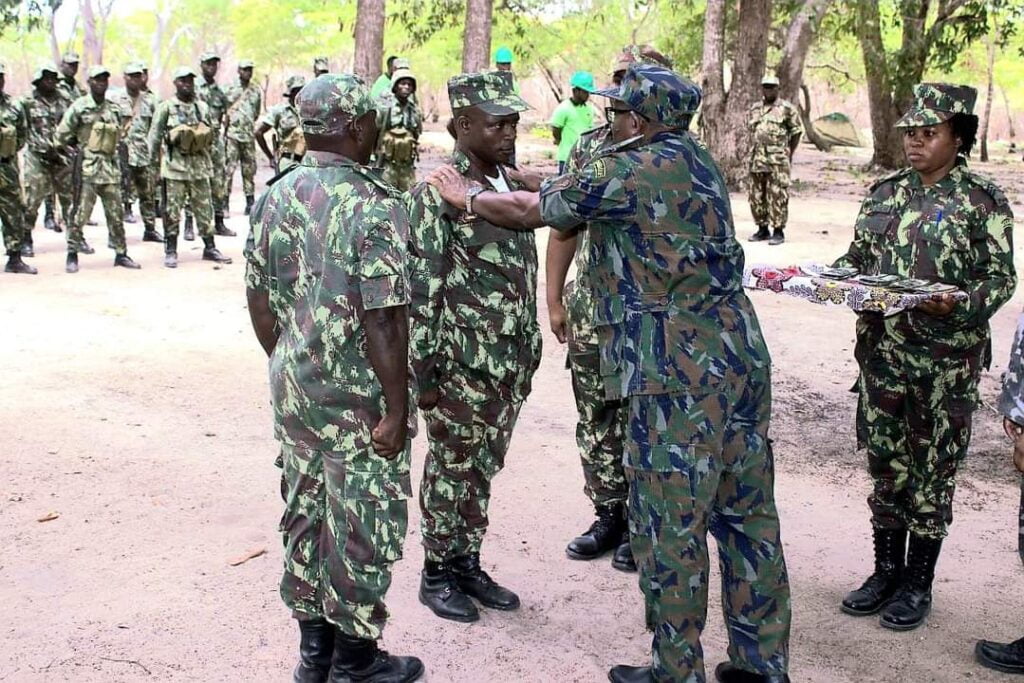Patenteados militares que protegem Afungi
