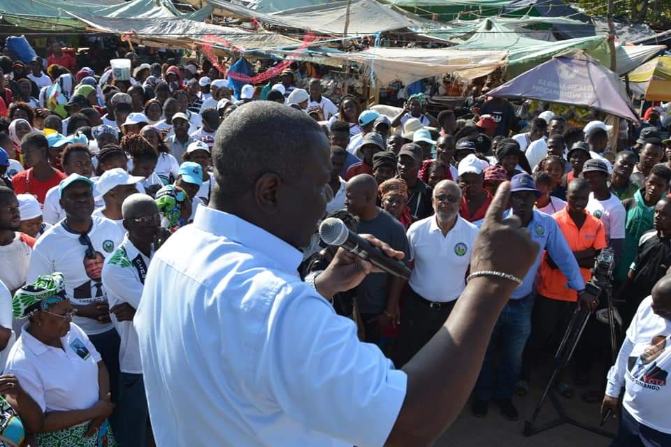 A partir do maior círculo eleitoral do País: Lutero Simango apela ao ...